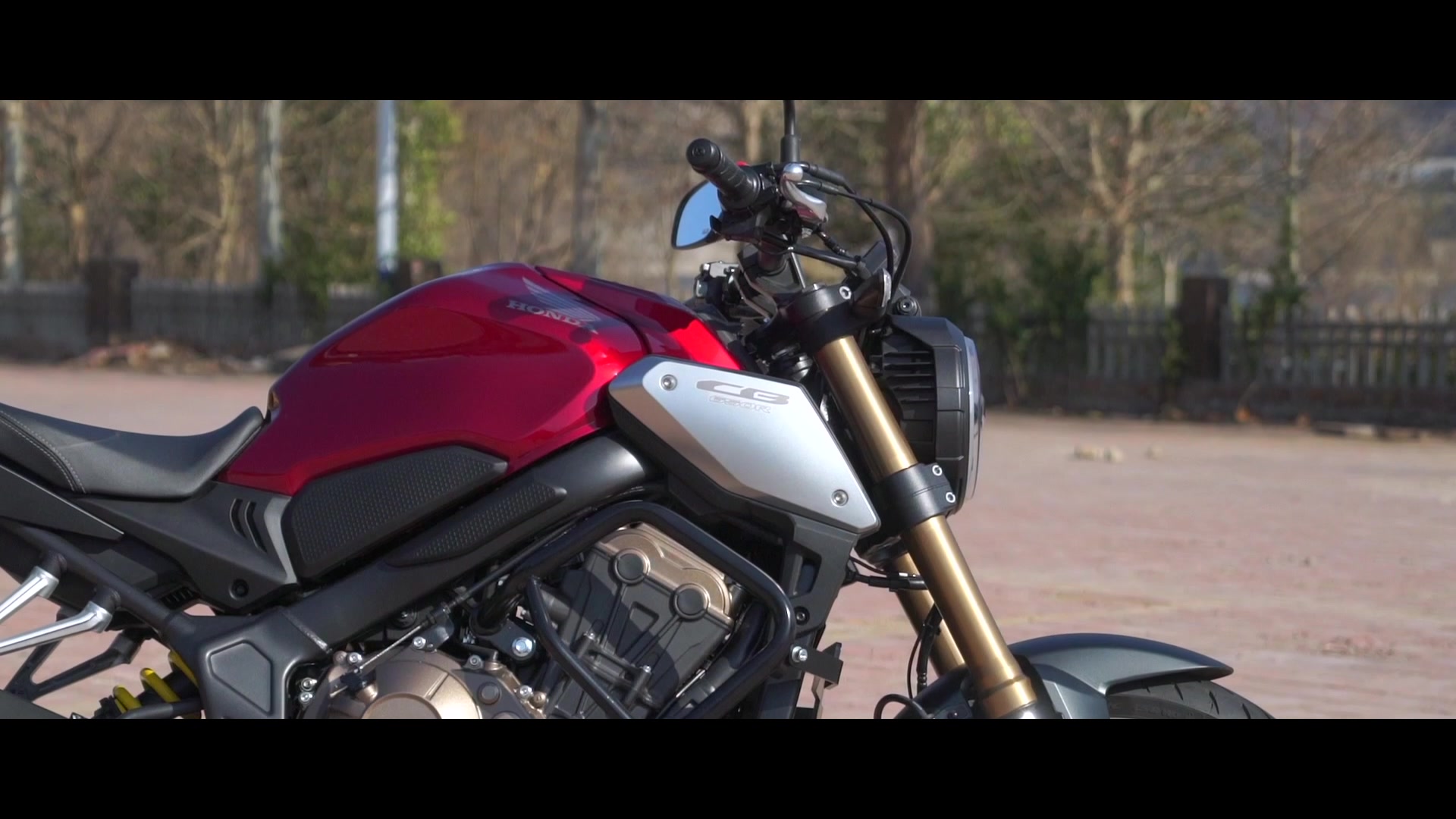 本田 CB650R 测评报告_哔哩哔哩_bilibili