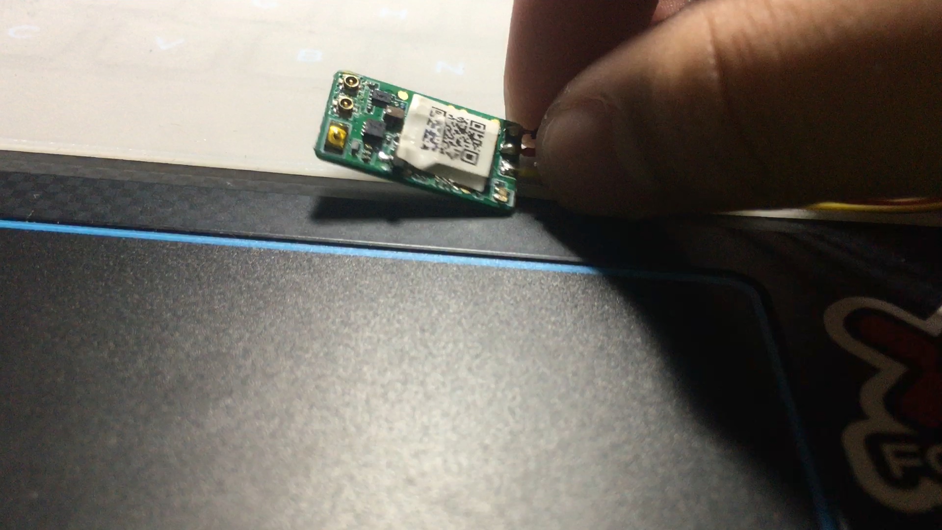 [穿越机教程]睿穿越机接收机睿思凯FrSky XM＋ Rssi固件刷写 信号回传固件_哔哩哔哩_bilibili