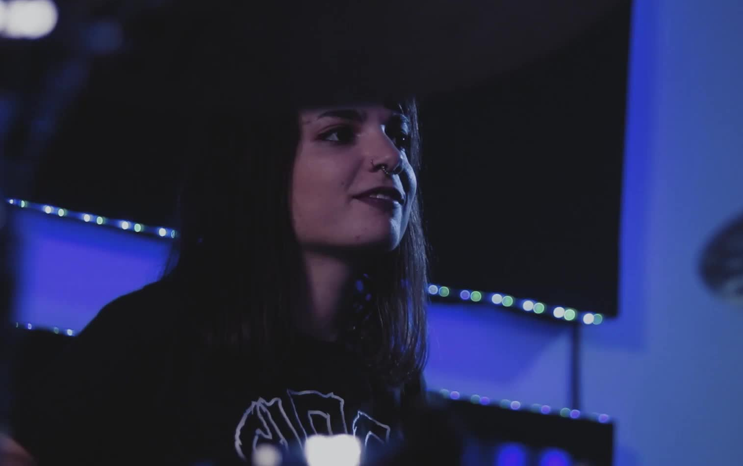 【Eleni的架子鼓solo】Veil of Maya Mikasa Drum Cover by Eleni Nota_哔哩哔哩_bilibili