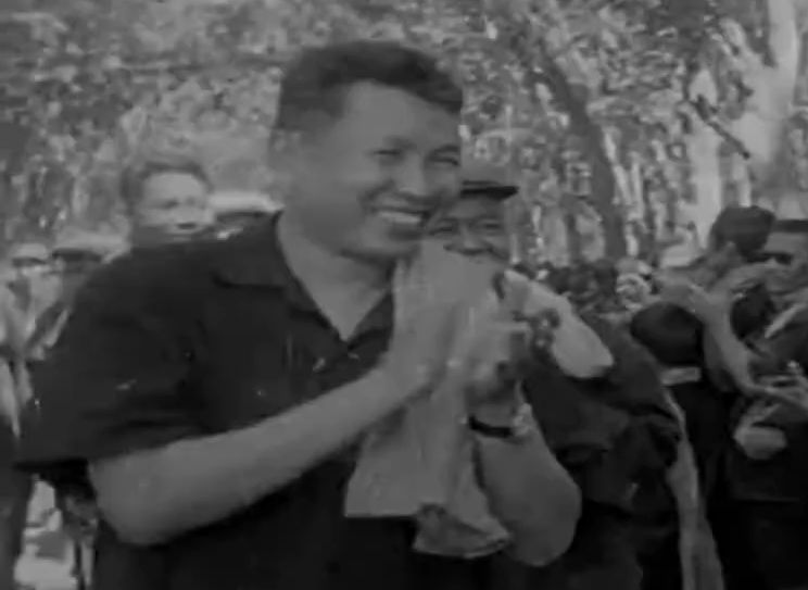 【柬埔寨民歌】看！猫头鹰！Sat Tee Touy សត្វទីទុយ-系无名氏-音乐-哔哩哔哩视频