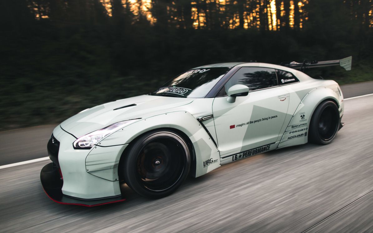 宽体才是本体！日产GTR R35 | Armytrix阀门排气 | LBWK宽体 | Rotiform轮圈 | 救赎重生极致改装_哔哩哔哩 ...