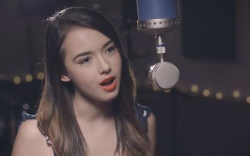 【法国小姐姐】Chloe Stafler - Despacito (French Version)_哔哩哔哩 (゜-゜)つロ 干杯~-bilibili