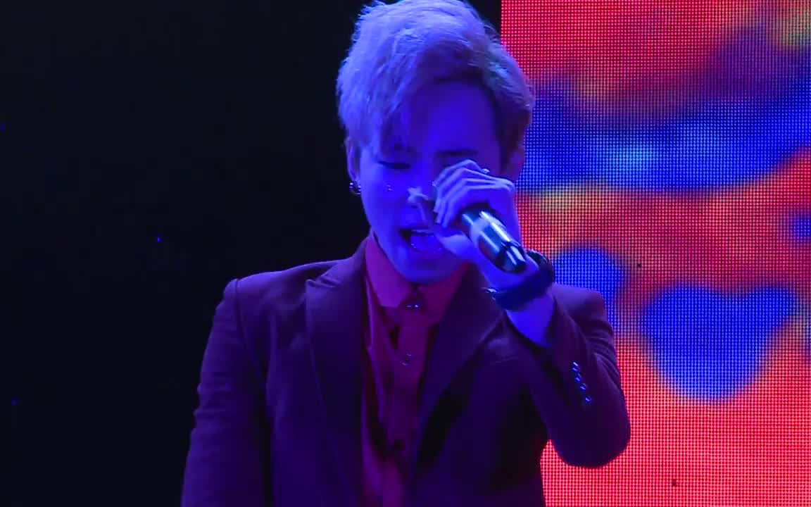 牙套妹奈何美色HKT最新歌曲Tránh Xa Tôi Ra 现场版_哔哩哔哩_bilibili