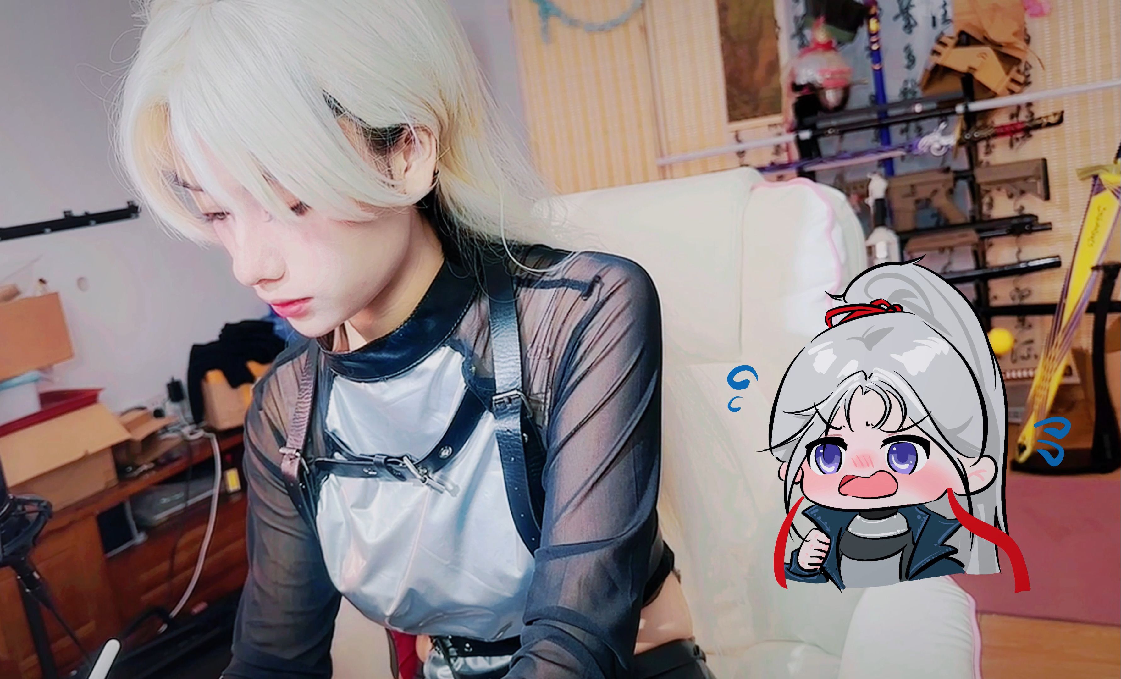 cos钢岚洛莎给“自己”画表情包！接受定制哦~-萝小琅LOREN-萝小琅LOREN-哔哩哔哩视频