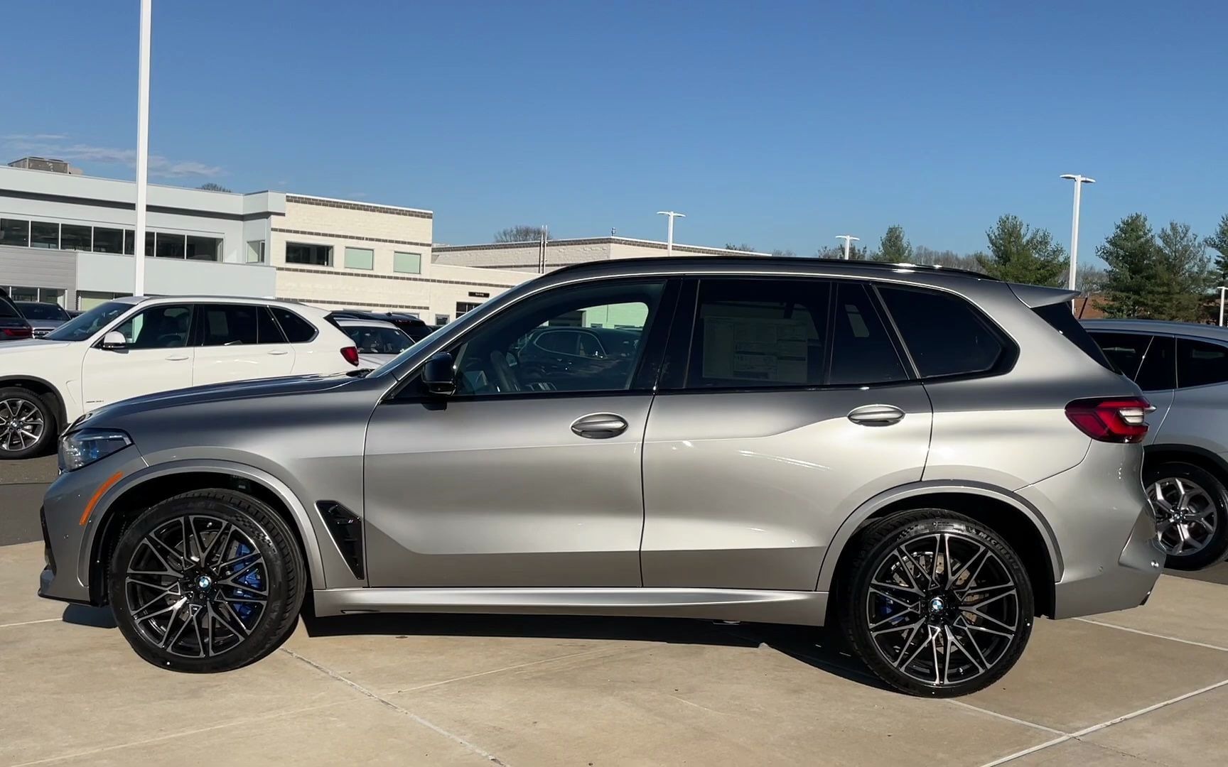 2021 BMW X5M Full Detailed REVIEW_哔哩哔哩_bilibili