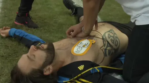 球场上的急救，心肺复苏cpr_哔哩哔哩_bilibili