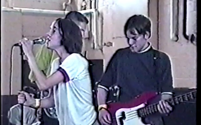 【EMO】Endive - Voice Without A Face (Live 1996)