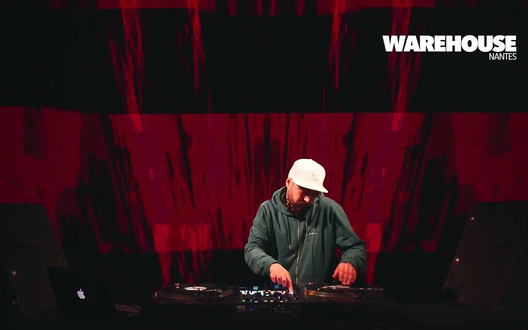 DJ世界冠军🏆DMC世界冠军 DJ FLY🏆旋律演奏狂魔🎶54分钟的演奏！让我们一起爽！_哔哩哔哩_bilibili