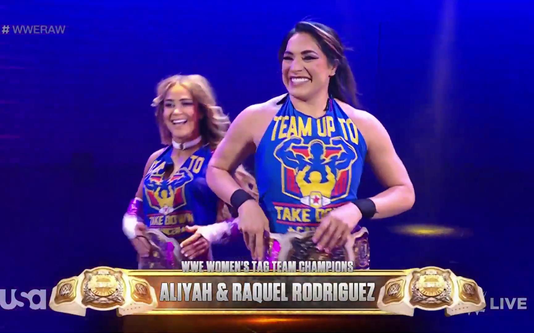 【WWE RAW】Raquel Rodriguez & Aliyah 女子双打冠军出场_哔哩哔哩_bilibili