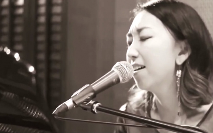 【Rie Fu】Life is Like a Boat【2015 LIVE】【2015香港演唱会钢琴弹唱】_哔哩哔哩_bilibili