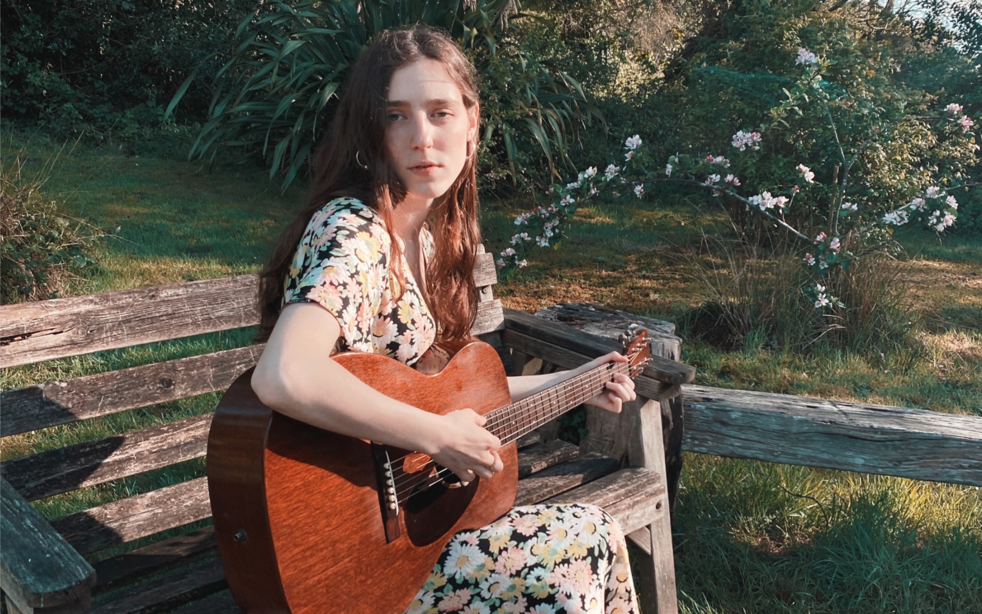 Birdy在Instagram上New Moon系列第四次直播_哔哩哔哩_bilibili