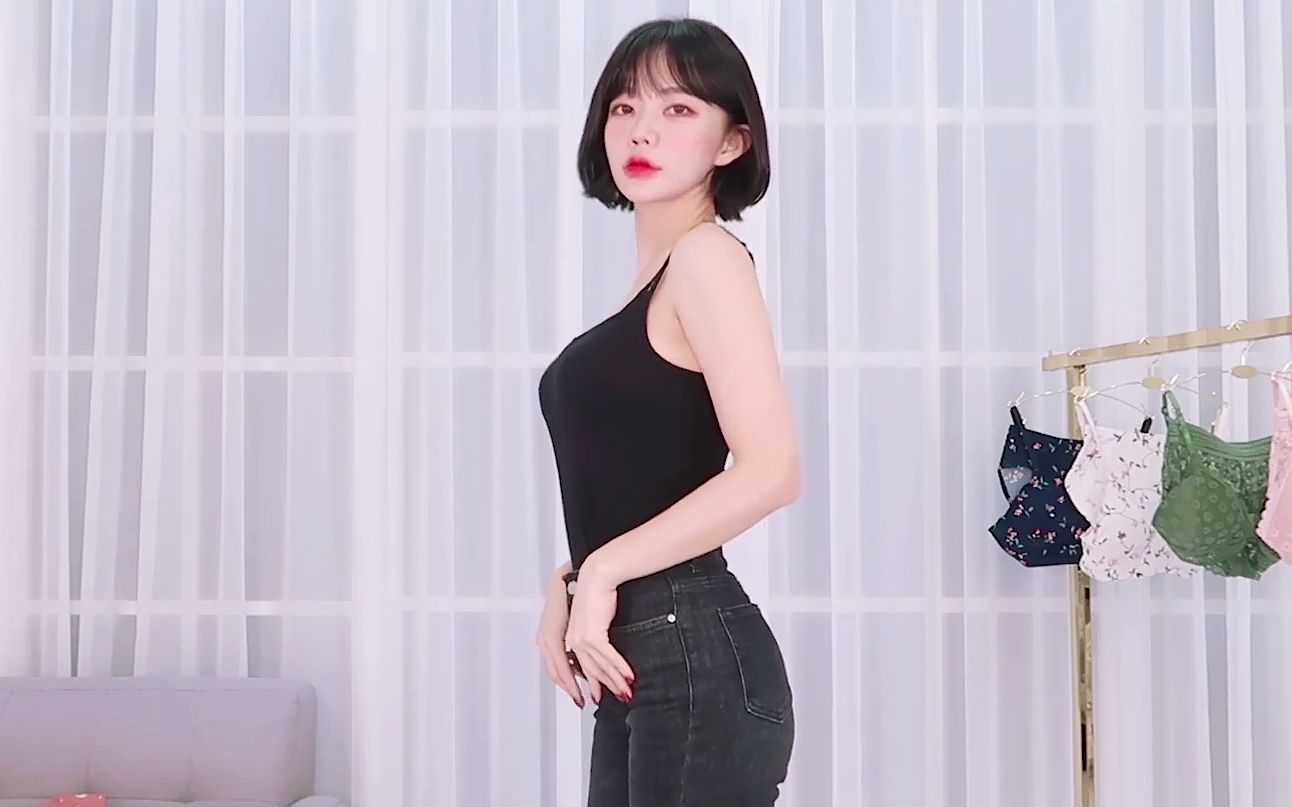 [Look book] COCOMUA - 比花还美的Cocoma的推荐与展示 201230_哔哩哔哩_bilibili