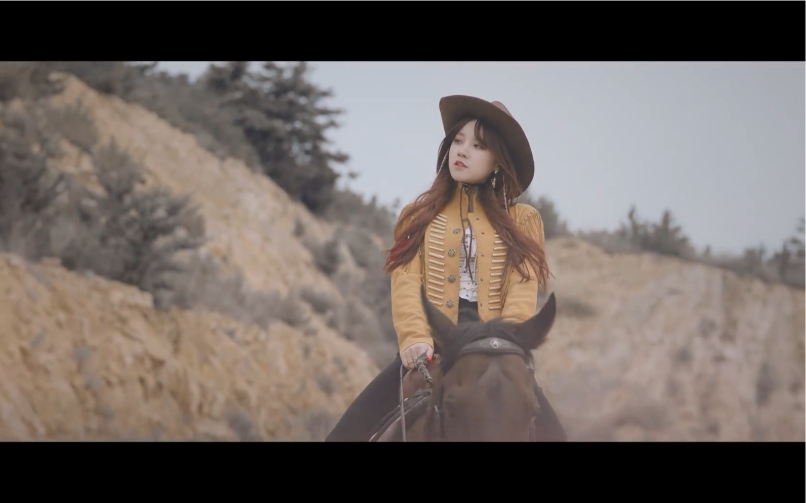 G)I-DLE】最新主打《DUMDi DUMDi》官方MV+舞蹈版公开_哔哩哔哩_bilibili