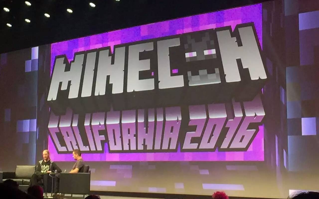 【Minecon 2016】专访Mojang工作室首席开发者Jeb_哔哩哔哩 (゜-゜)つロ 干杯~-bilibili