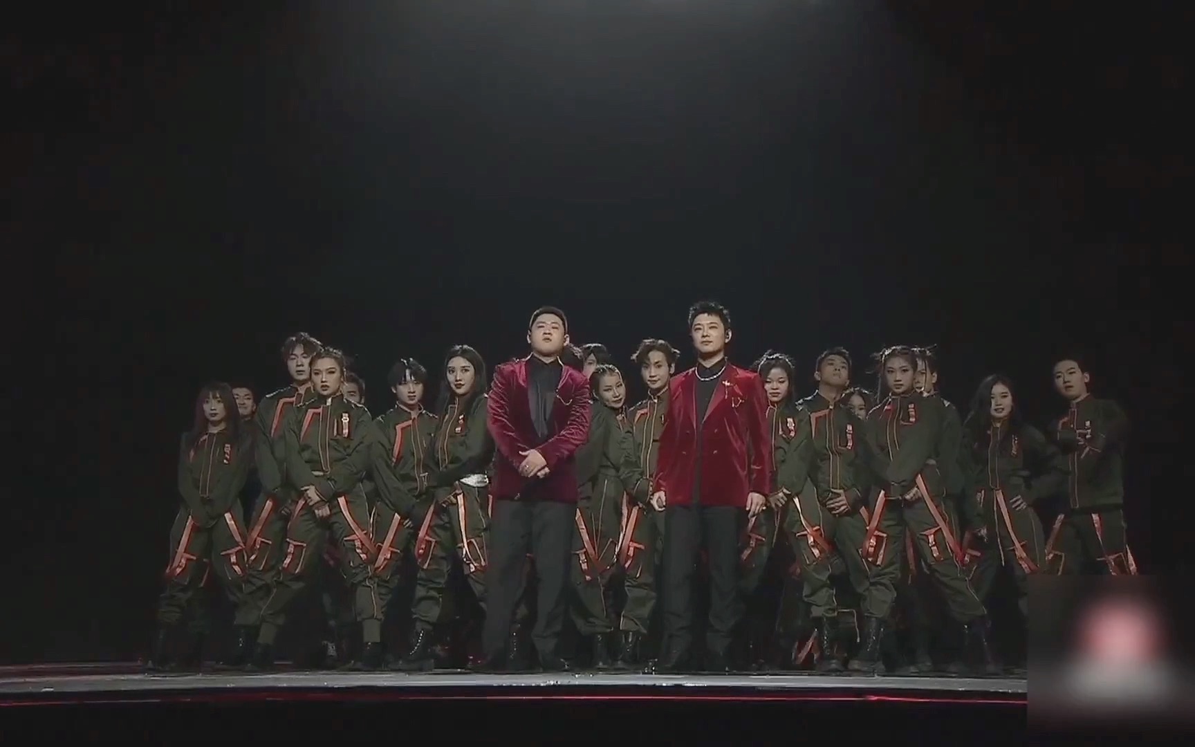 【宝石Gem】聚光盛典《你也是Rapper》-宝石Gem_-宝石Gem_-哔哩哔哩视频