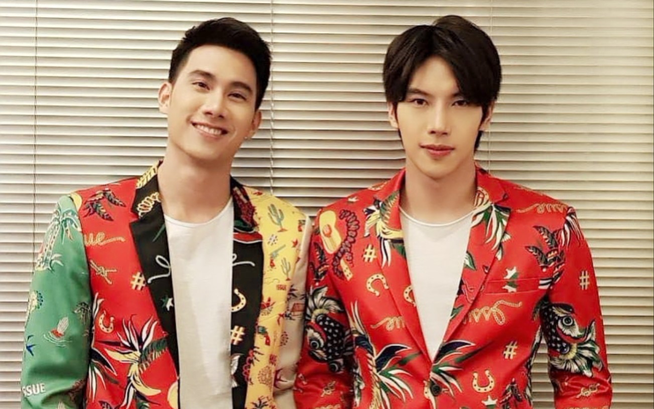 〖Max&Tul〗用颜值穿衣服的男人（高清现场版）_哔哩哔哩 (゜-゜)つロ 干杯~-bilibili