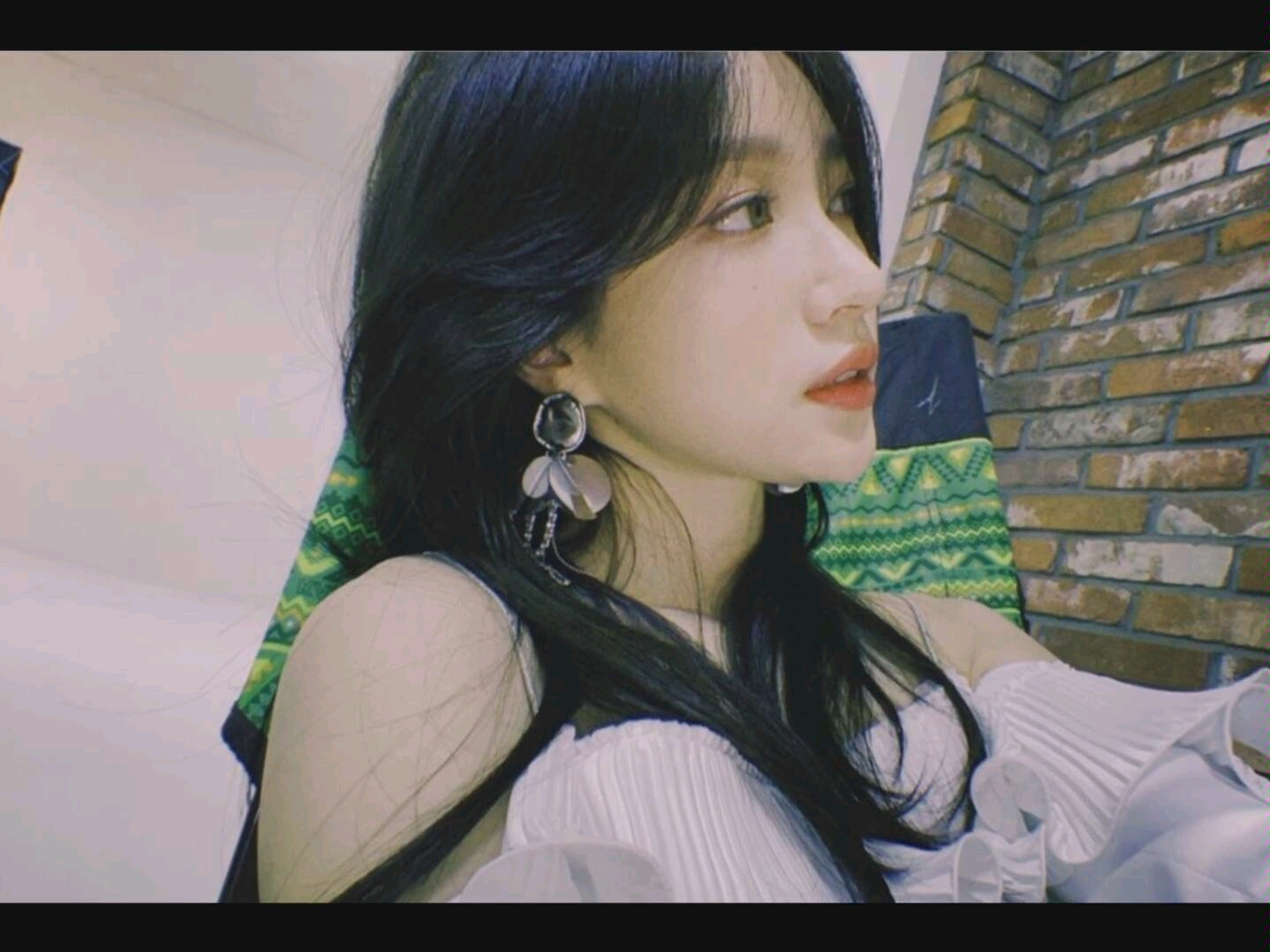 [安喜延][Hani]美颜盛世安喜延的ins美图合集1 - 视频下载 Video Downloader