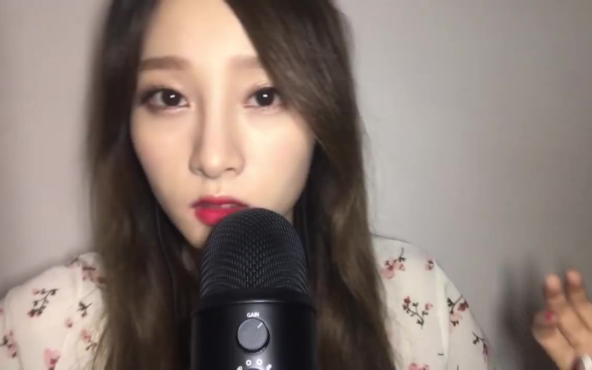 【ASMR LIA】说英语触发词+手部动作催眠_哔哩哔哩 (゜-゜)つロ 干杯~-bilibili