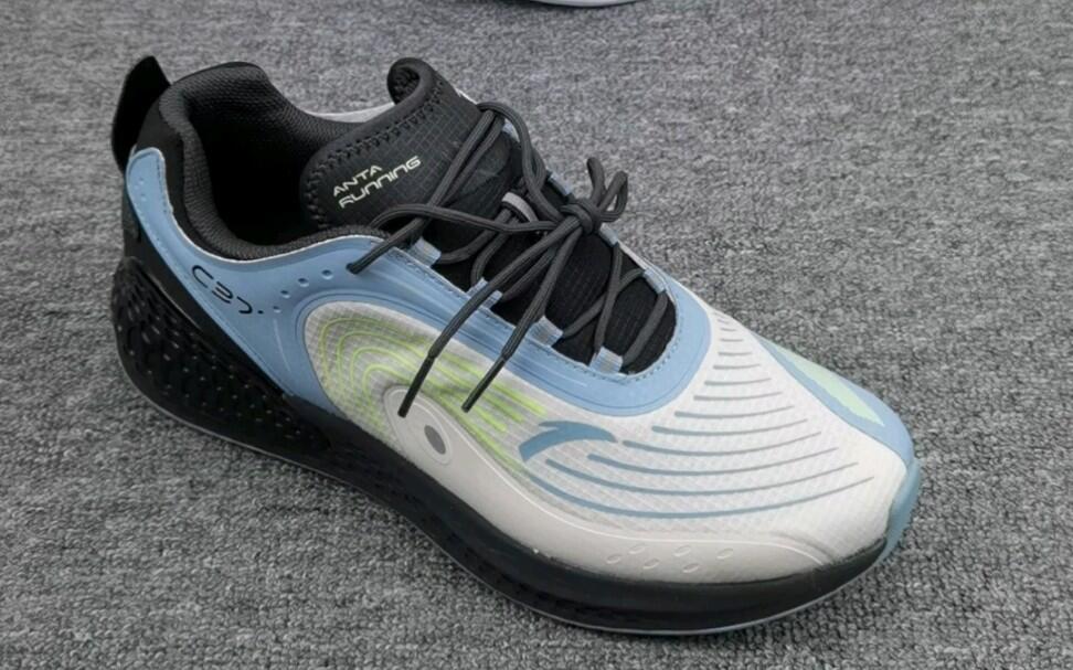 安踏c37+跑鞋和态极3.0的配置对比 - 哔哩哔哩