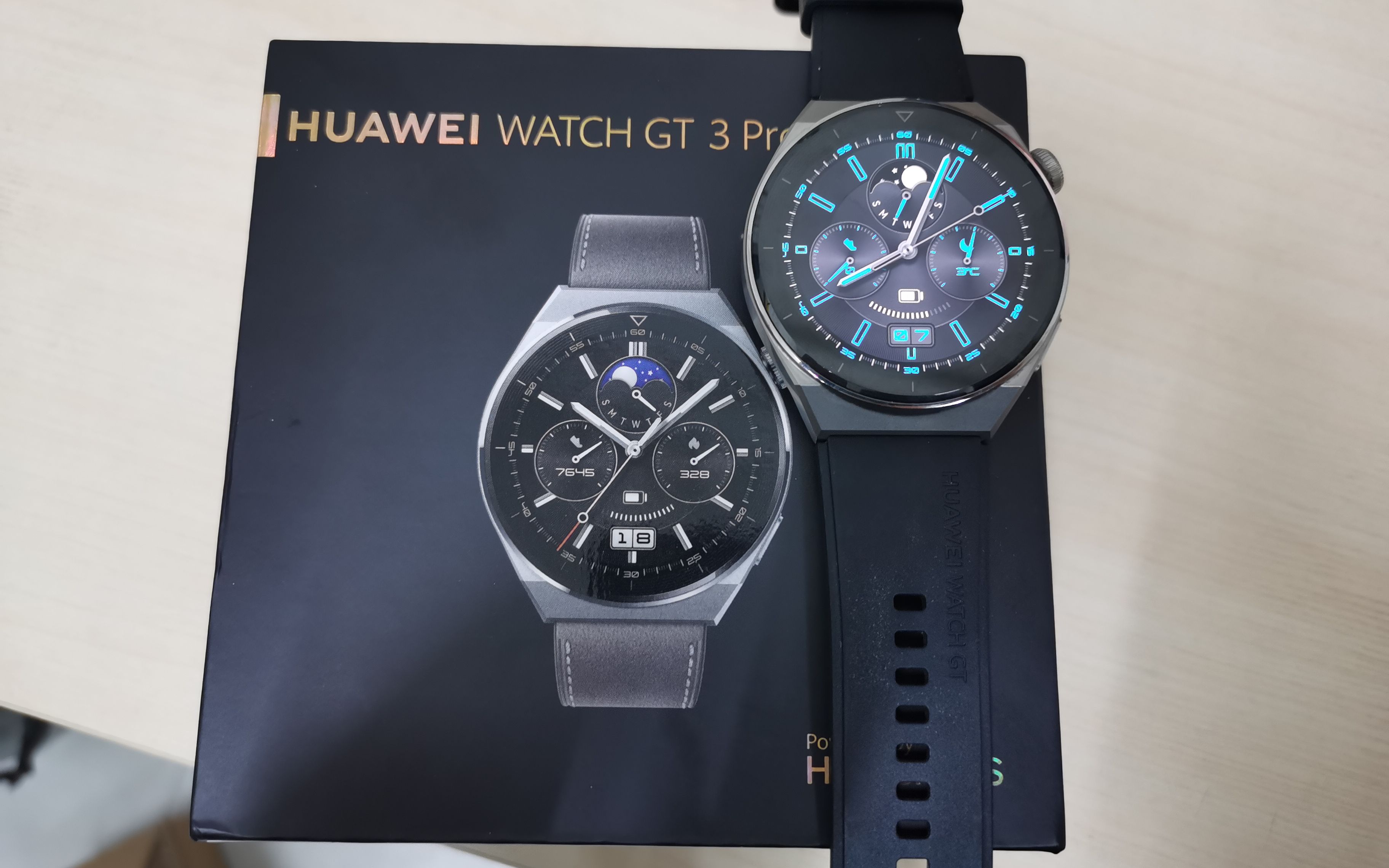 华为Ultimate表盘用在GT3Pro上也挺好看的