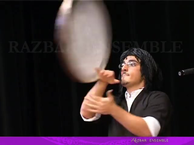 在德国的一个波斯乐器组合，Daf手鼓献技（Razbar Ensemble） - 视频下载 Video Downloader